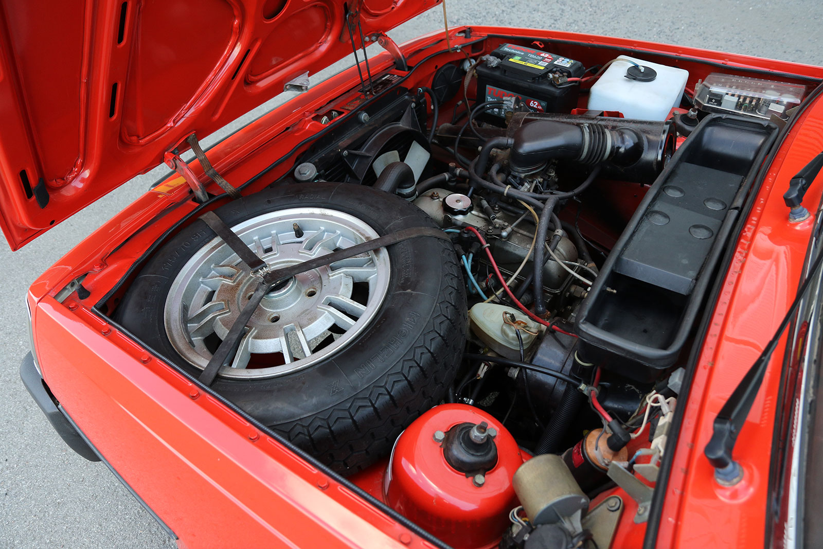 Volvos pressbil säljs på auktion – bara 5 900 mil | Vi Bilägare