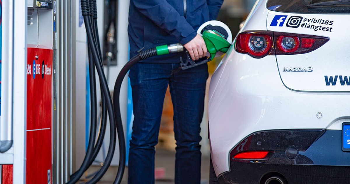 Billigare än förr att köra bensinbil – dyrare med dieselbil | Vi Bilägare