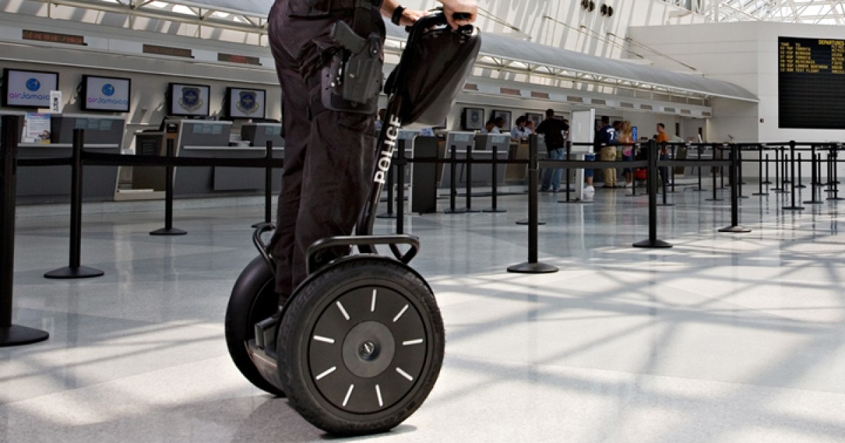 Polisen patrullerar med Segway | Vi Bilägare