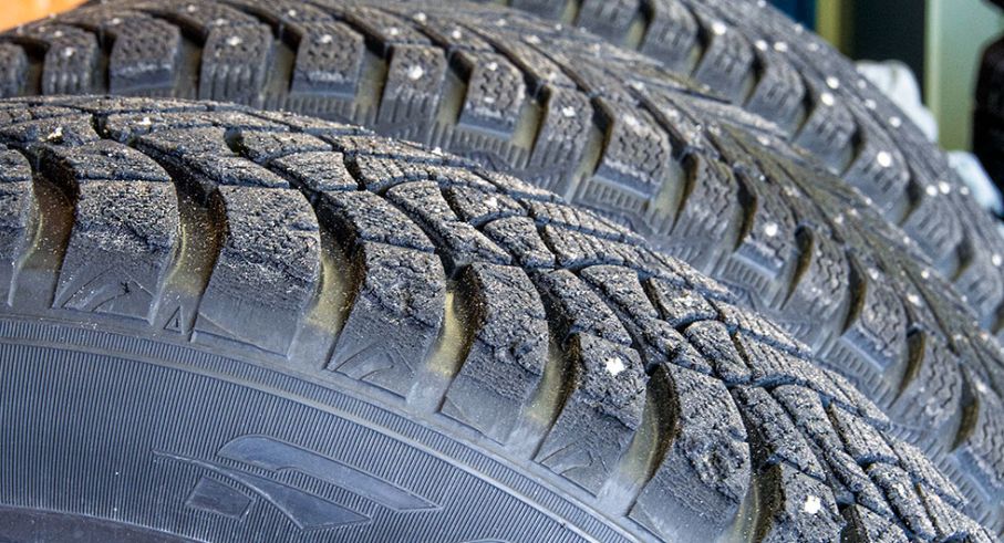 Falken förklarar floppresultatet i dubbdäcktestet | Vi Bilägare